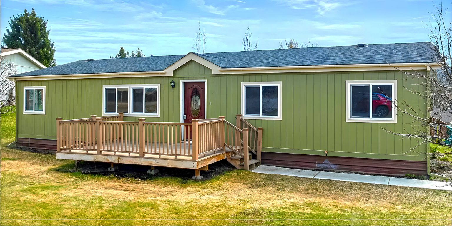 10 Green Mobile Home Exterior Vinyl Siding Colors to Enhance Curb Appeal