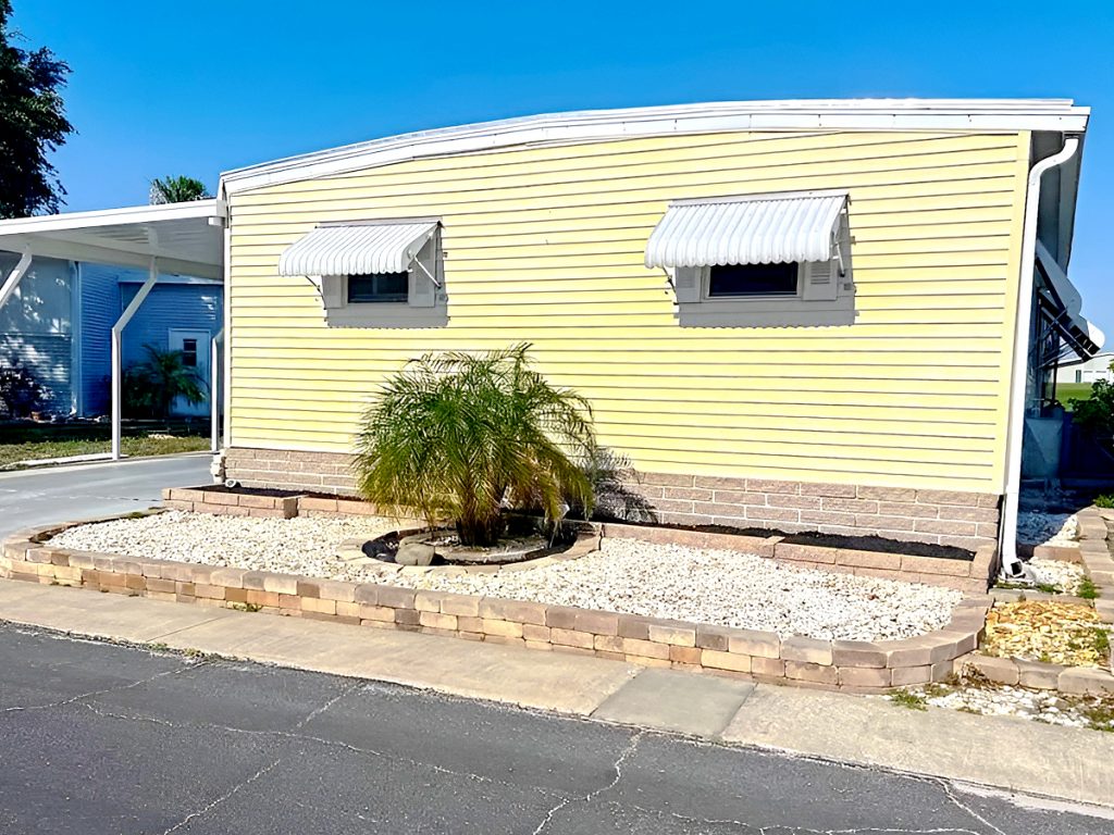 10 Yellow Mobile Home Exterior Ideas