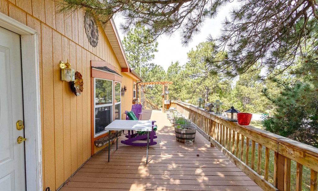 15 Rustic Mobile Home Landscaping Ideas