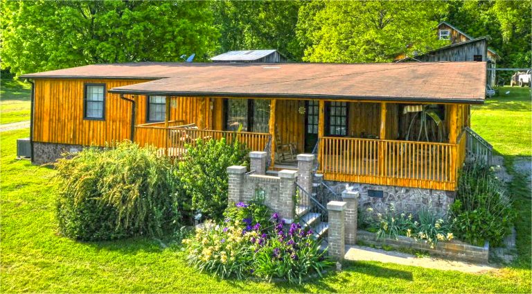 15 Rustic Mobile Home Landscaping Ideas