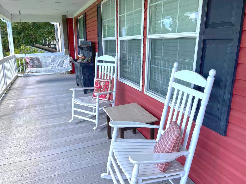 22 Mobile Home Porch Furniture Ideas
