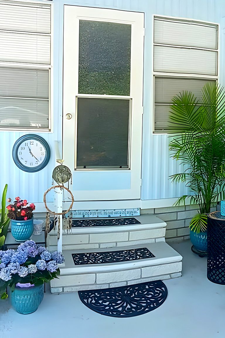 10 Mobile Home Exterior Door Makeover Ideas