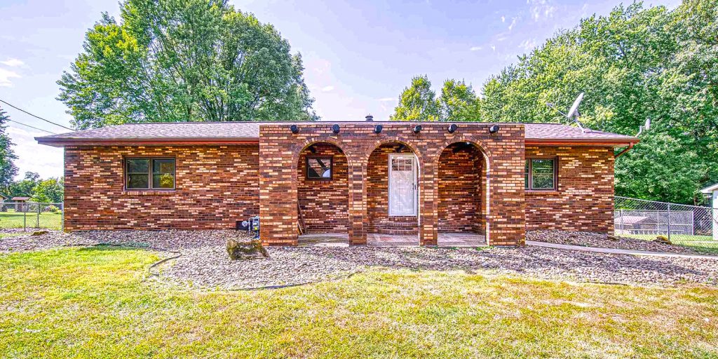 This 1973 Mobile Home Gets a Brick Exterior Makeover