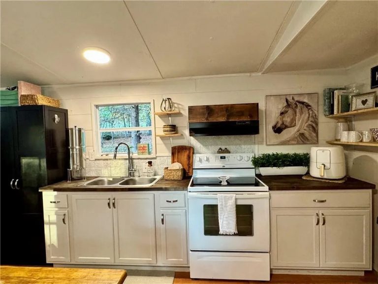 How to Transform Your Single Wide Mobile Home Kitchen into Modern ...