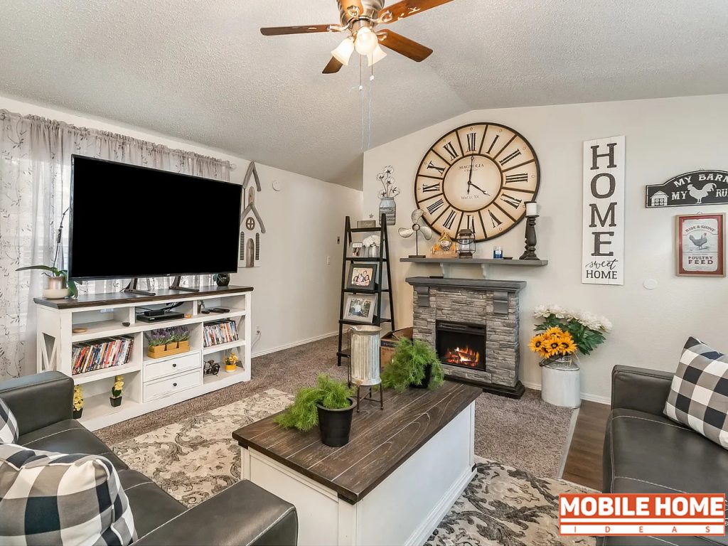 1998 Single Wide Mobile Home Makeover: Inspiring Interior & Exterior ...