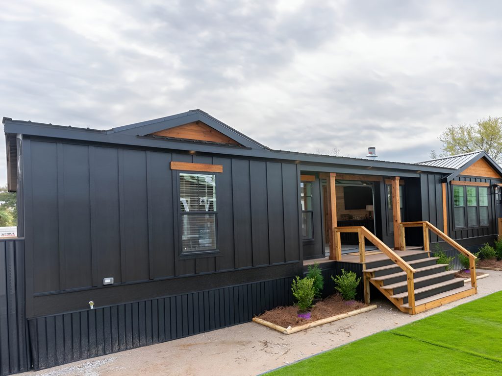 25 Modern Mobile Home Exterior Ideas to Enhance Curb Appeal