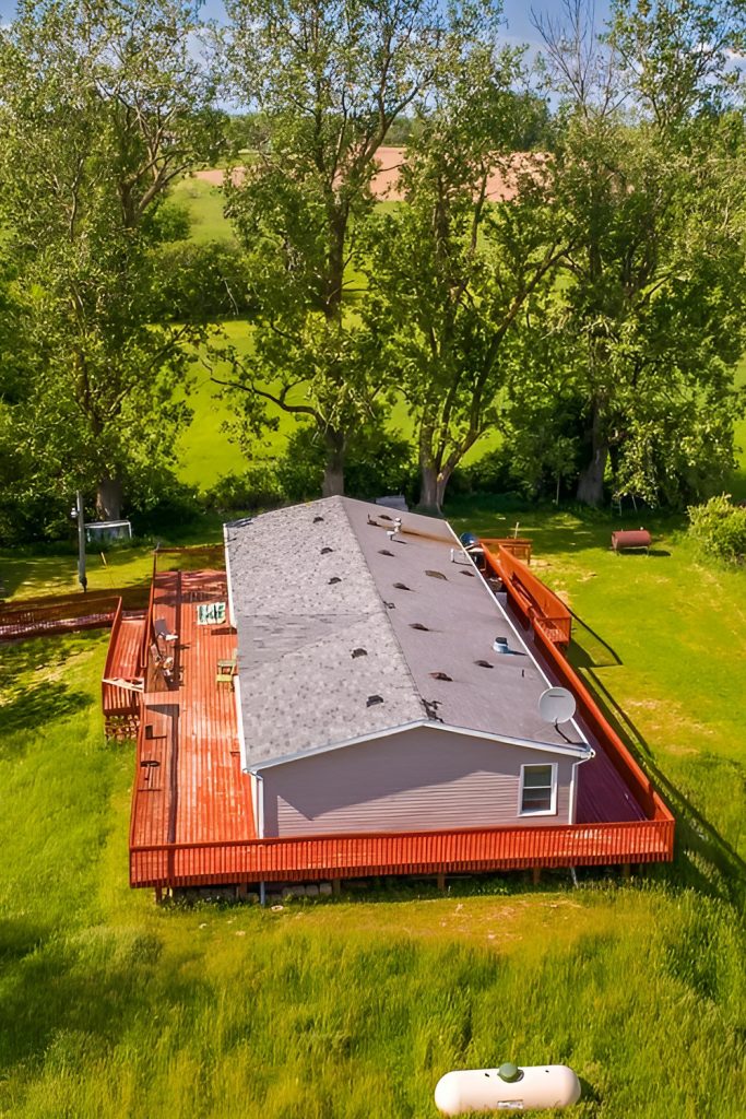 19 Double Wide Deck Ideas That Add Comfort, Charm, and Curb Appeal