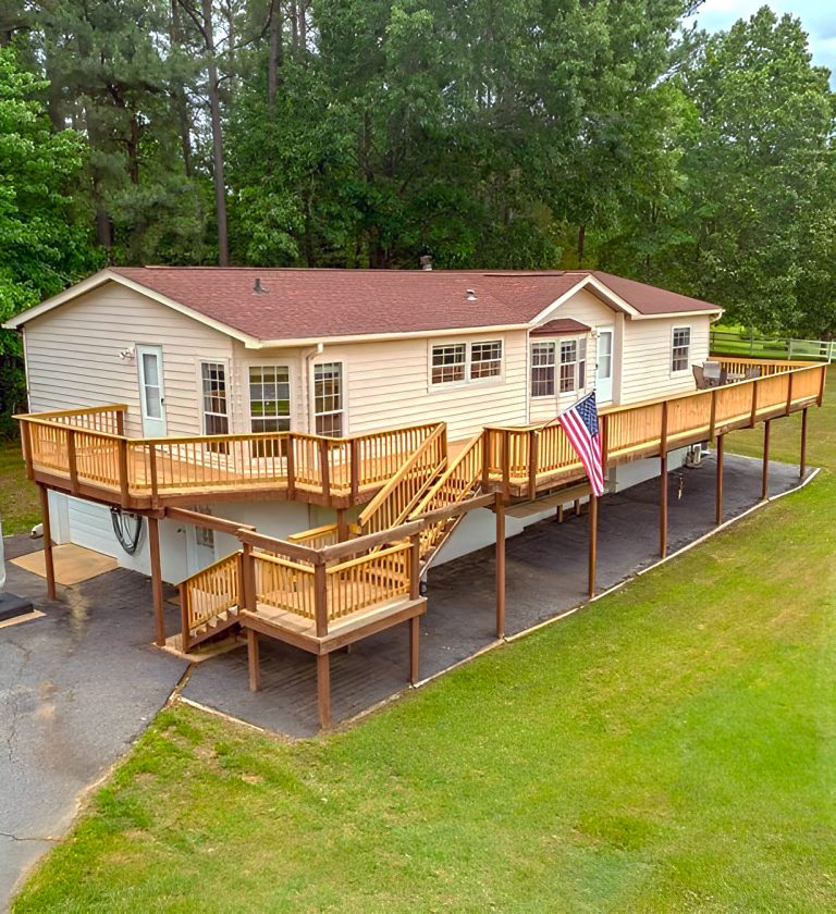 19 Double Wide Deck Ideas That Add Comfort, Charm, and Curb Appeal
