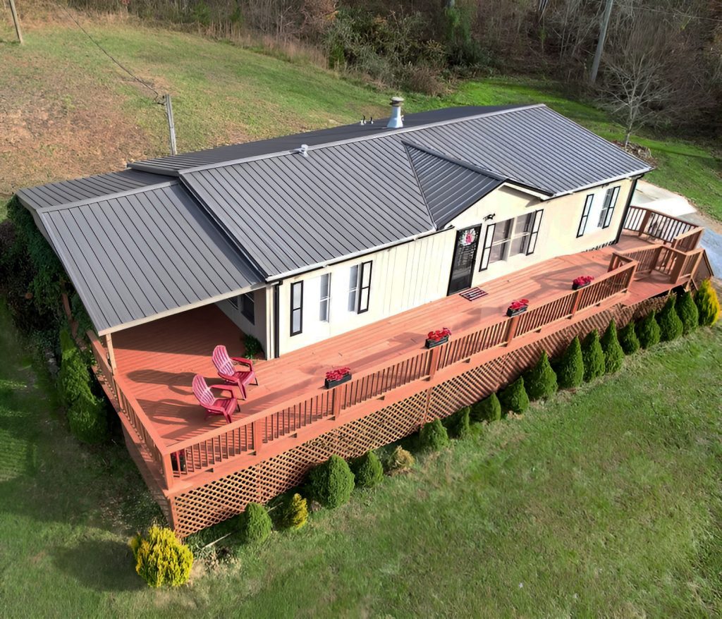 19 Double Wide Deck Ideas That Add Comfort, Charm, and Curb Appeal