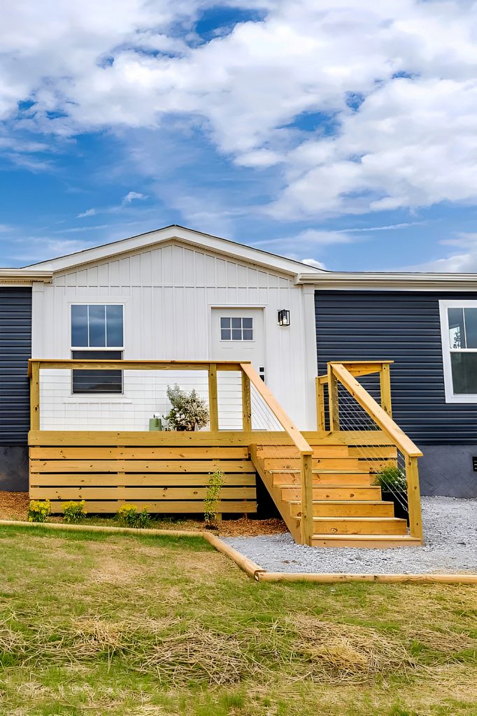 21 Stunning Mobile Home Front Door Ideas