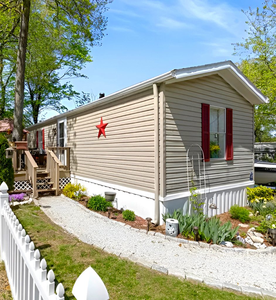 12 Easy Ways to Make Your Mobile Home Look Like a House (Without ...