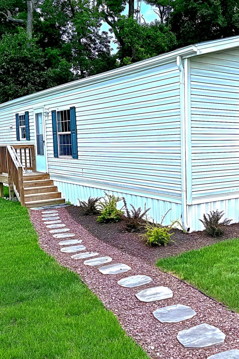 28 Mobile Home Walkway Ideas That’ll Instantly Boost Curb Appeal
