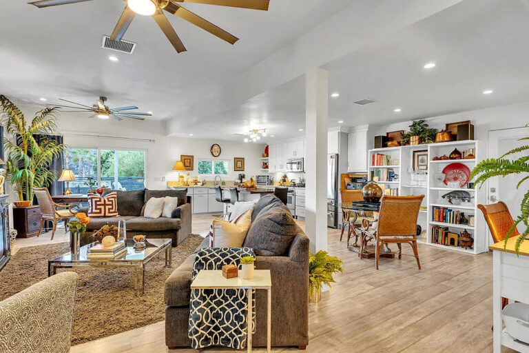 Mobile Home Interior Ideas: Mix Classic Comfort With Modern Touches